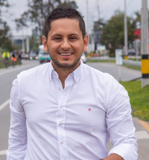 Esteban Quintero Cardona | Perfil congresista | Congreso Visible